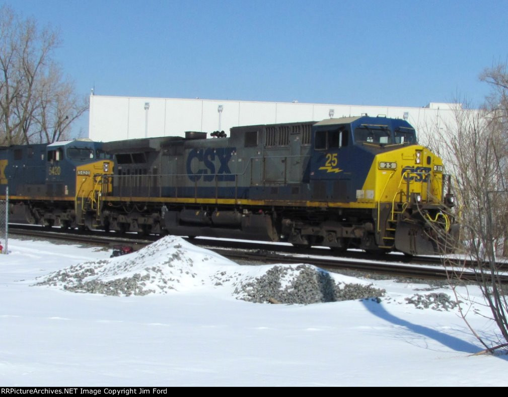 CSXT 25